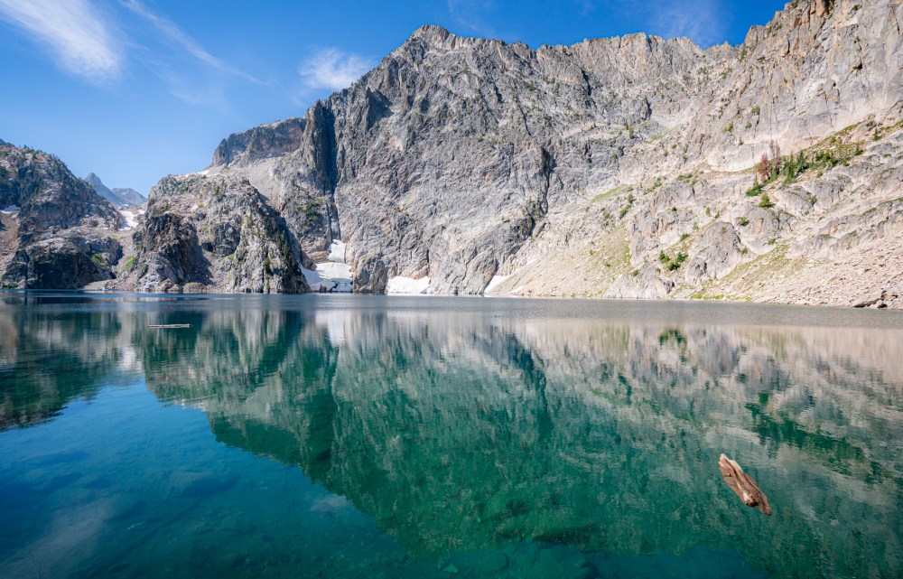 Hiking Idaho’s most beautiful alpine lake in Stanley, Idaho – Earth to ...