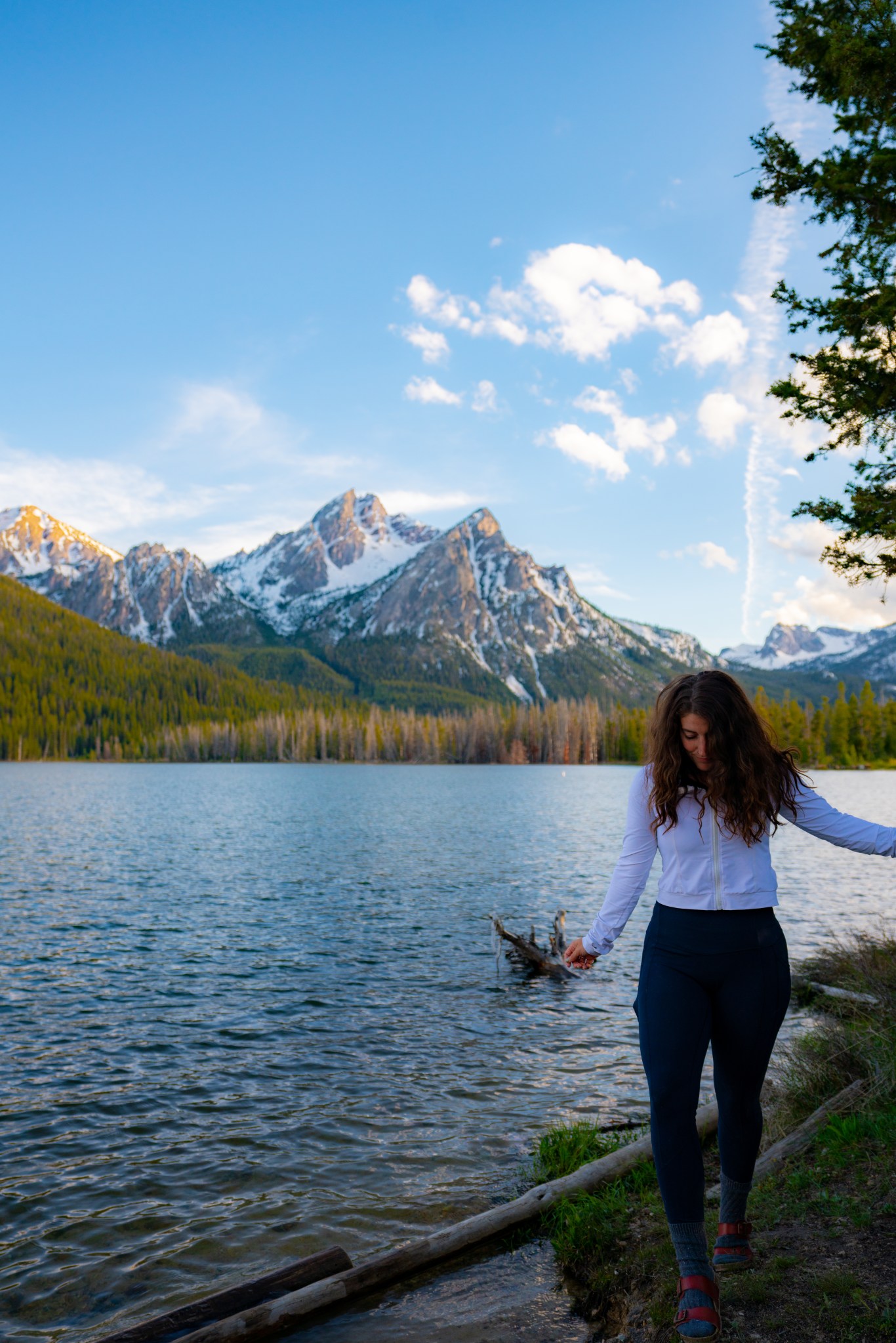 Hiking Idaho’s most beautiful alpine lake in Stanley, Idaho – Earth to ...