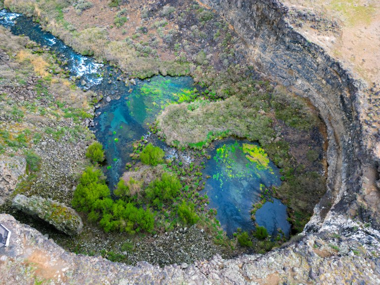 Hiking to Box Canyon State Park in Idaho – Earth to Sarah