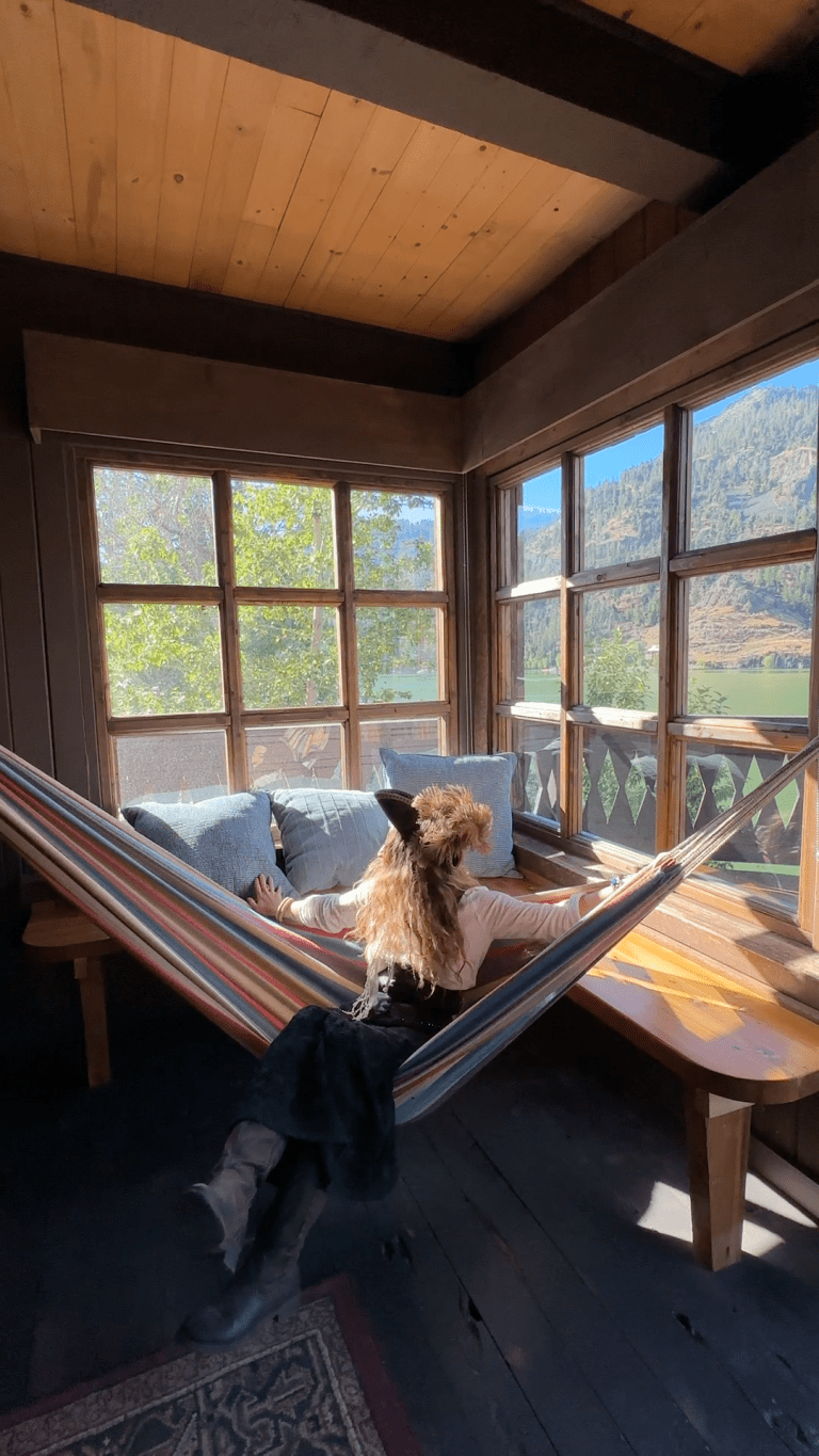 Shipwreck House in Idaho – A Review of The coolest airbnb themed like a ...
