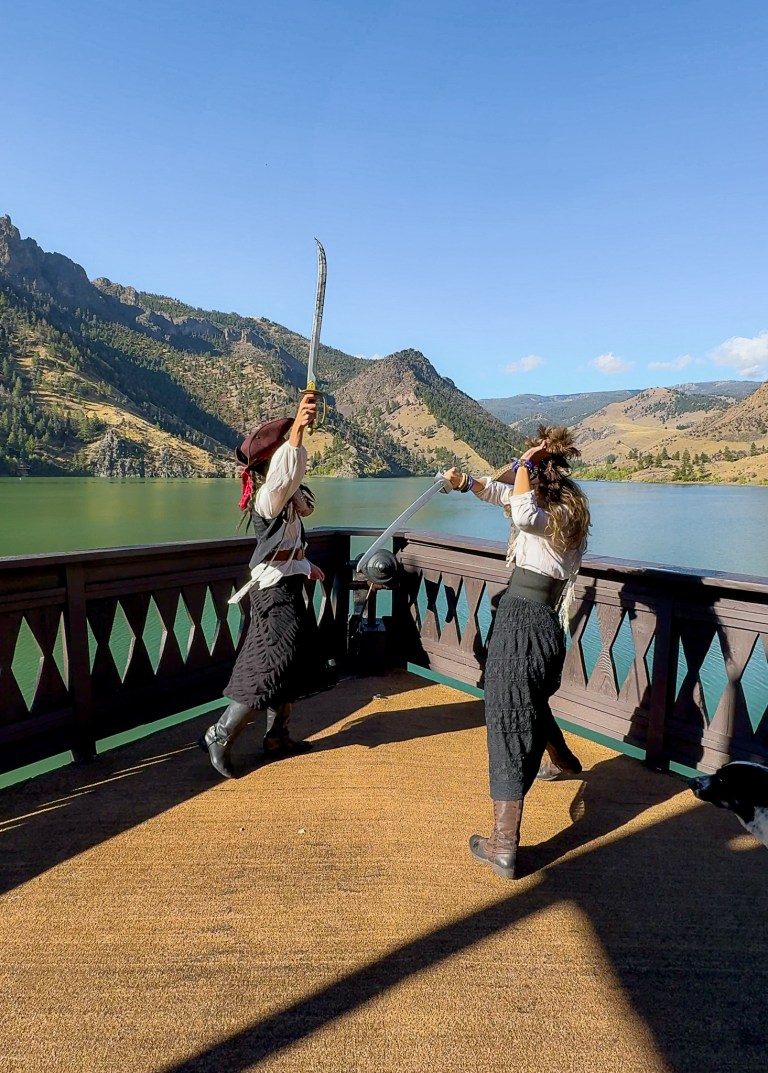 Shipwreck House in Idaho – A Review of The coolest airbnb themed like a ...